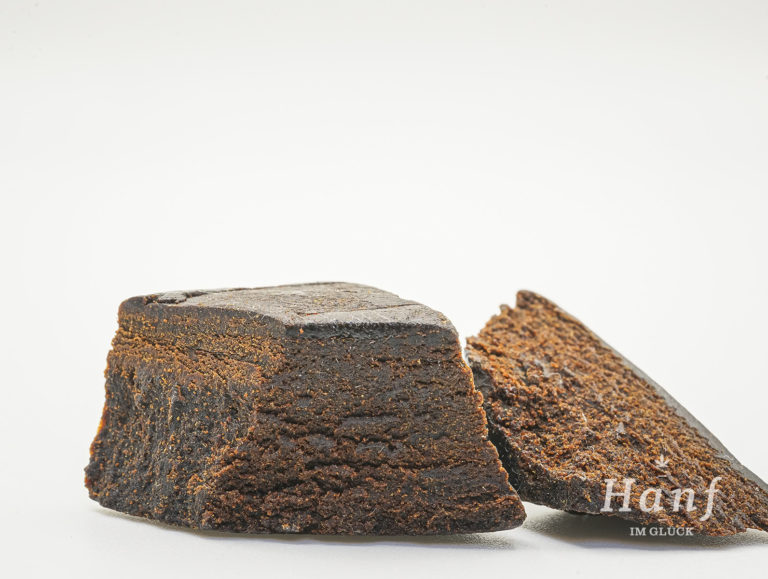 Unterschied Gras & Haschisch: Wirkung, Fakten & ⁉️ mehr