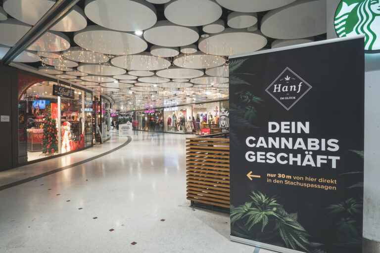 Hanf im Glück CBD Shop München Stachus ⇒ Standordinfos